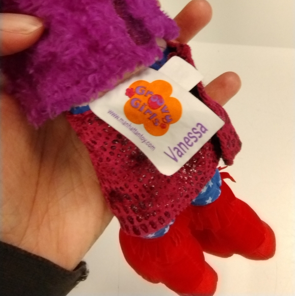 Groovy Girls | Toys | Groovy Girls Doll Vanessa Plush 2in | Poshmark